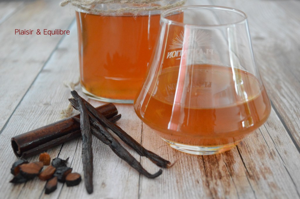 Rhum arrangé vanille cannelle fève Tonka | Plaisir et Equilibre
